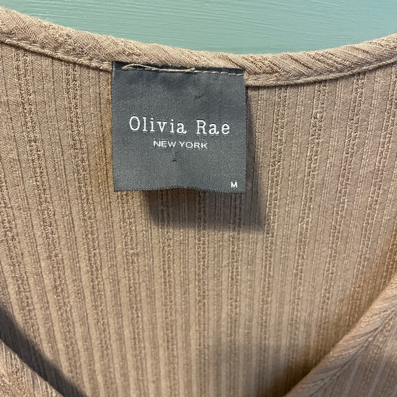 Olivia Rae | Tops | Brown Olivia Rae New York Top Slightly Worn | Poshmark